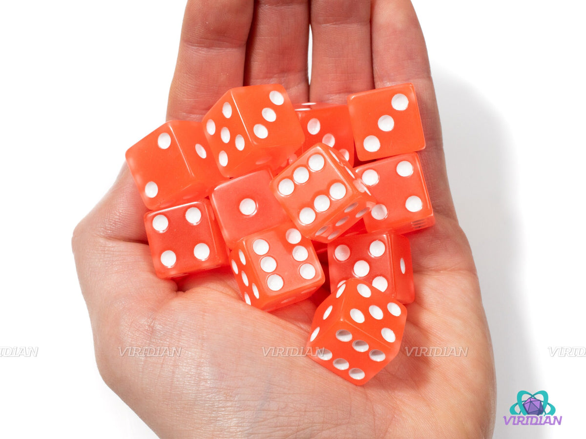 Peach Glow In The Dark | (12) 16mm Acrylic Orange-Pink Pipped D6 Dice ...